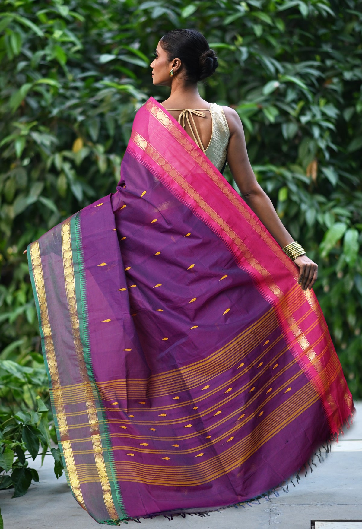 DIY - Laundry Starch & Fabric stiffener recipes for clothes